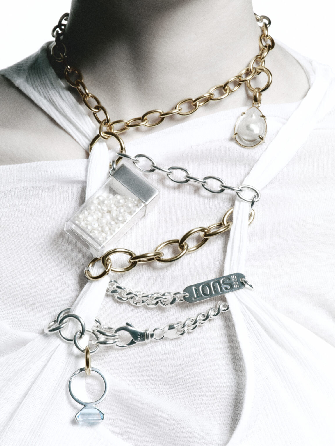 Conoce el nuevo drop de Suot Studio: BIMETAL. - Maple Space