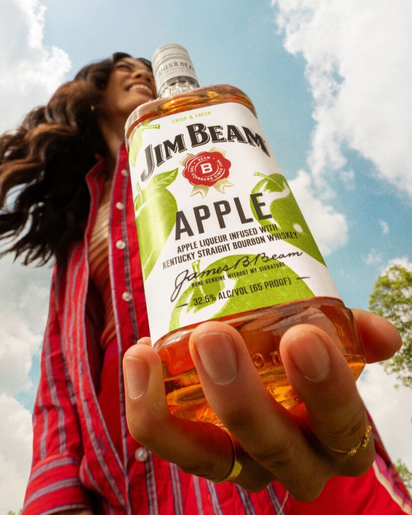 Descubre el lado más dulce de Jim Beam con sus nuevos sabores. - Maple ...