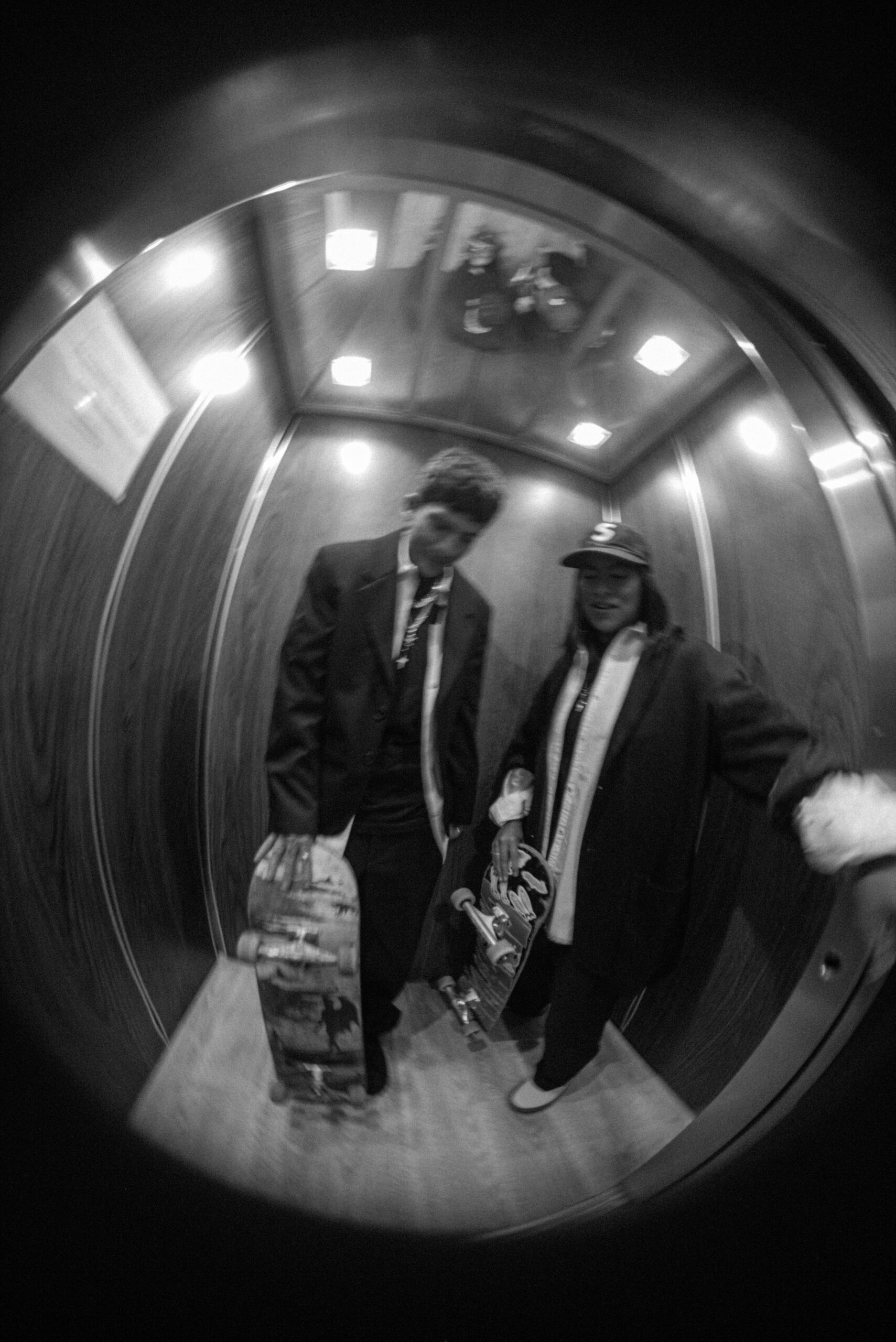 Itzel Granados y Neto López. - Maple Space