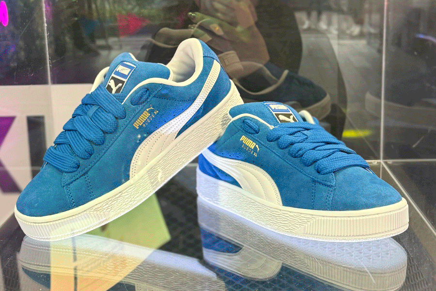 Puma lanza nuevos colorways de su silueta Suede XL. - Maple Space